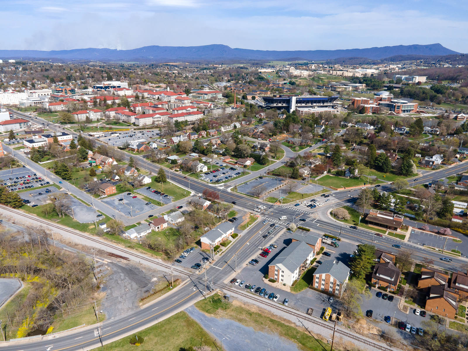 Port & Main – Matchbox Residential